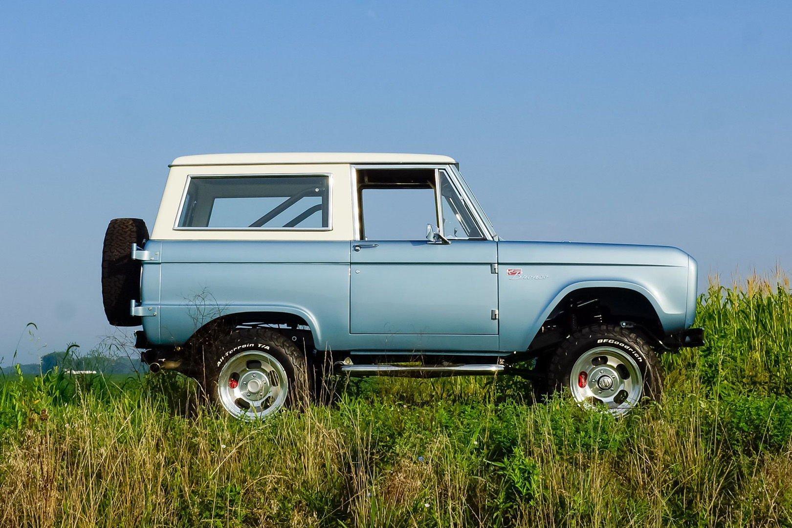 1969 Restomod Fuelie | Custom Ford Bronco Builds | Gateway Bronco