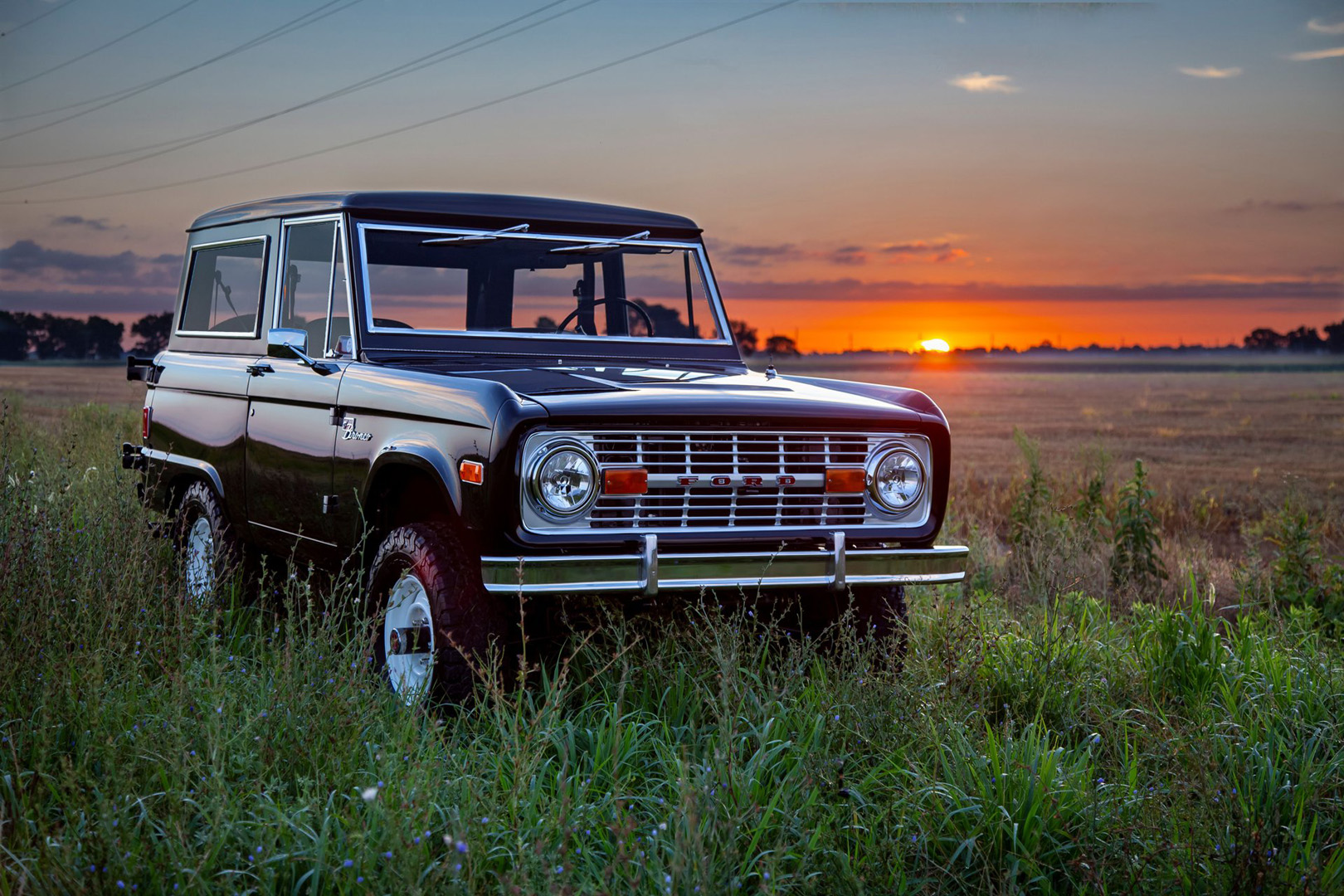 1977 Restomod Fuelie | Custom Bronco Build | Gateway Bronco